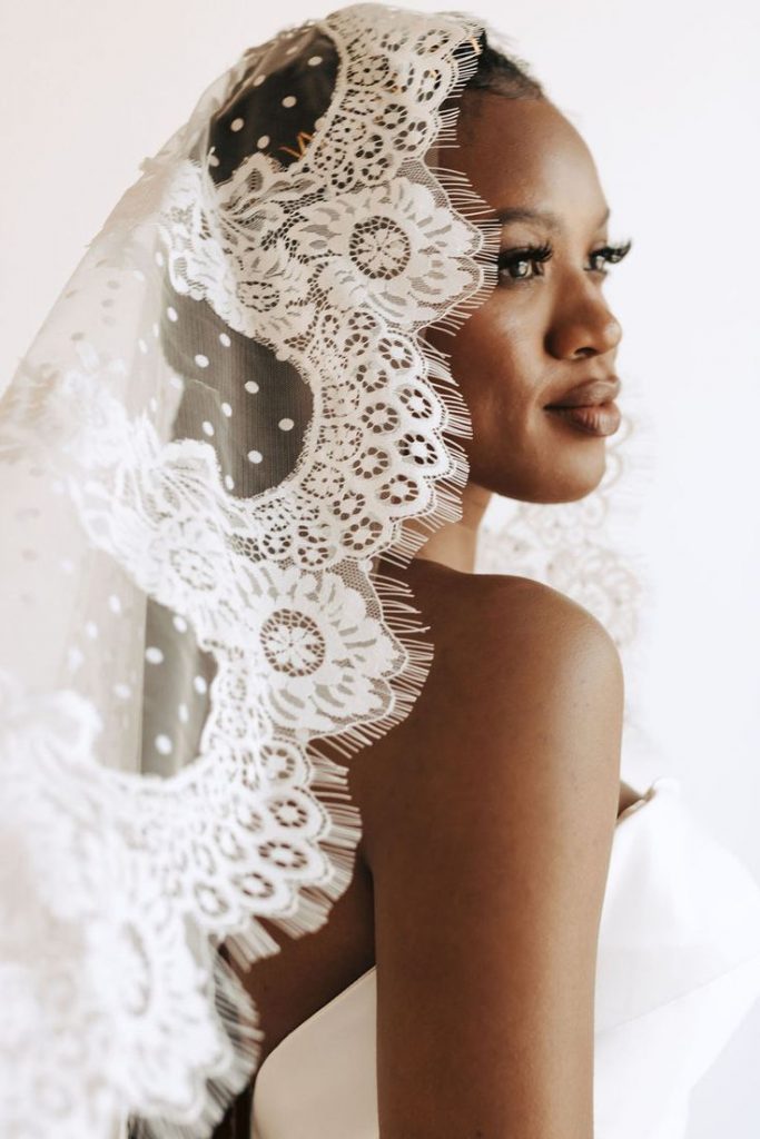 Trendsetting Black Bride Hairstyles with Veil: 2024 Glamour - Fall ...