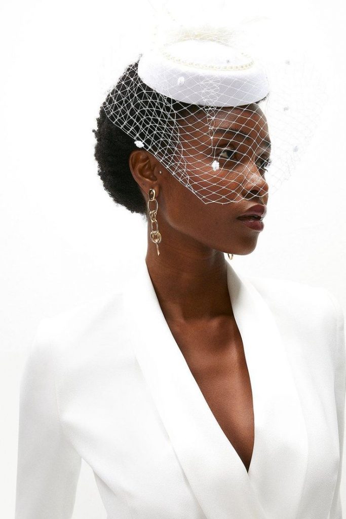 Trendsetting Black Bride Hairstyles with Veil: 2024 Glamour - Fall ...