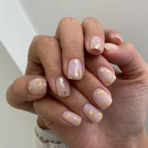 2024 Gel Wedding Nails for Bride: Simple, Classy, and Elegant Designs