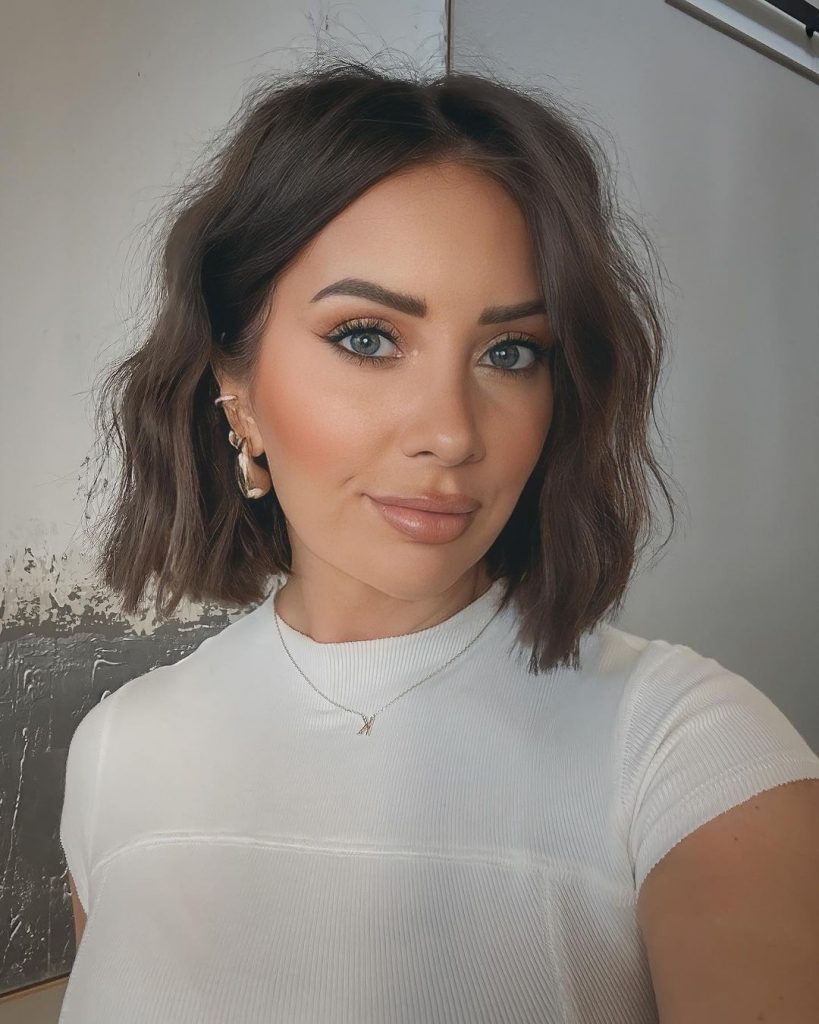 Short Haircuts for Summer 2024: Cute Hairstyles, Color Ideas, Beach ...