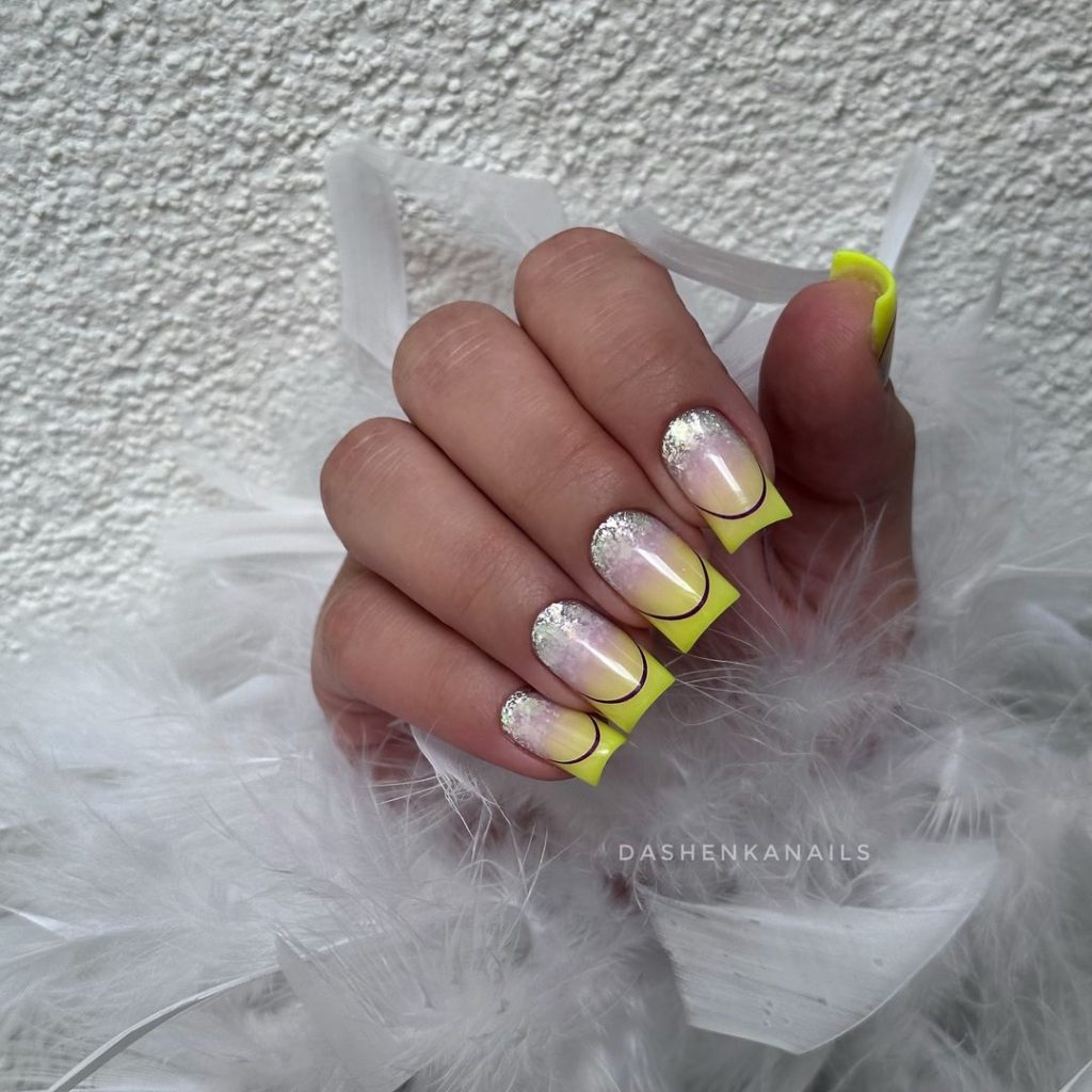 Simple Fall Nail Designs: 27 Easy and Stylish Ideas - Fall Update 2025