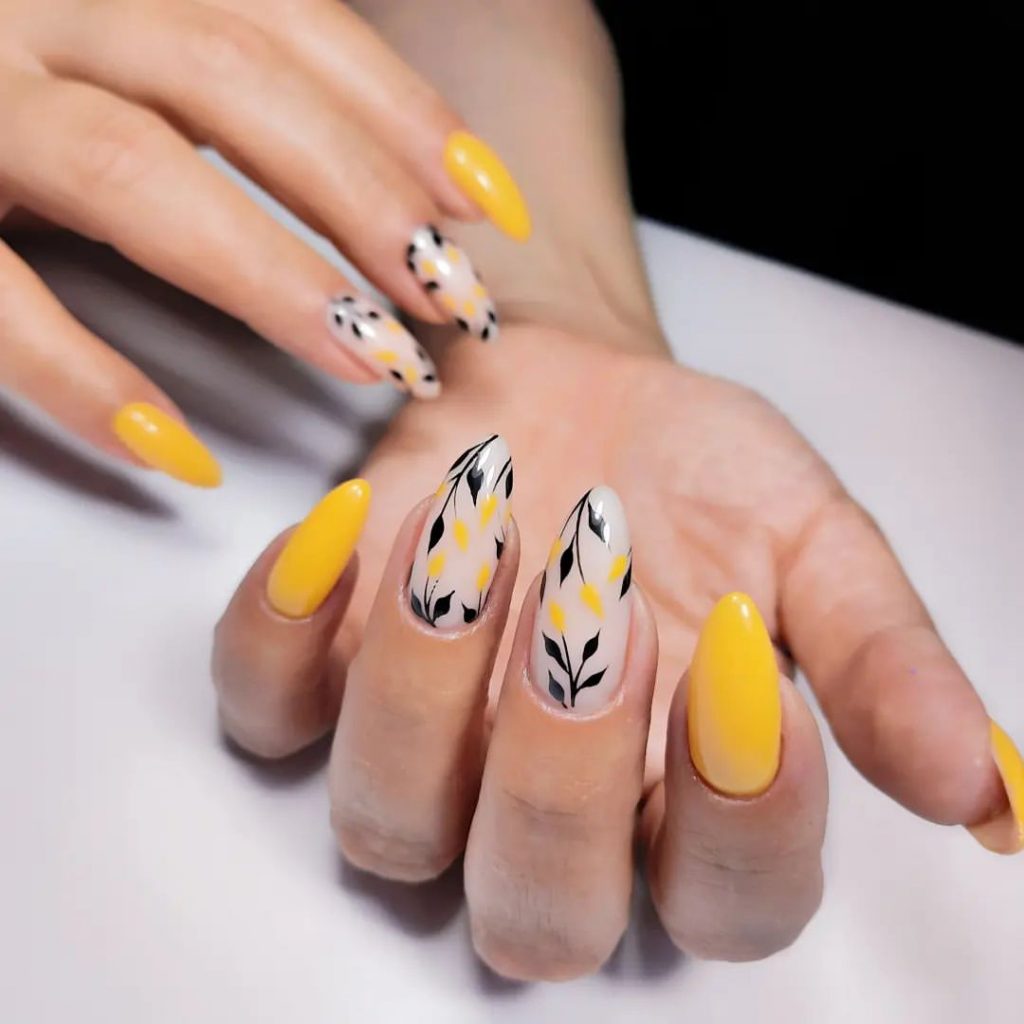 Fall Shellac Nails 2024: 25 Trendy Designs & Colors for Short, Long ...
