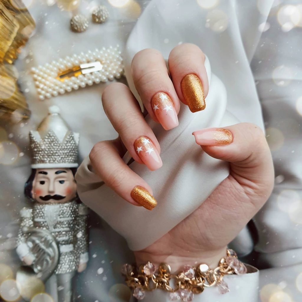 27 Gorgeous Winter Short Nail Ideas to Keep Your Style Fresh - Fall ...